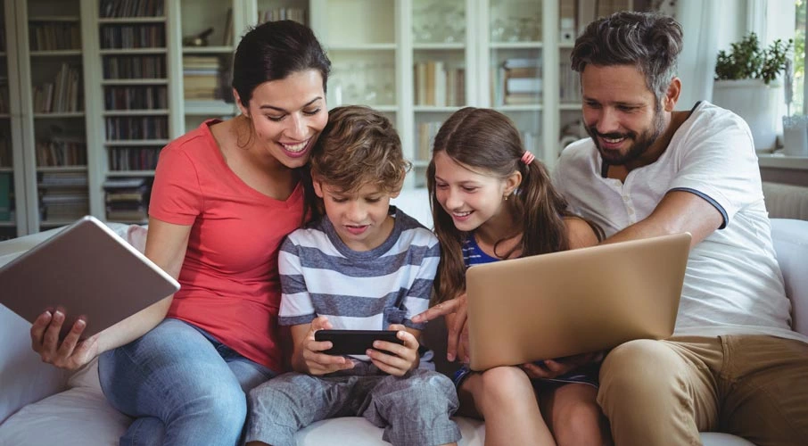 How Much Data Do I Need for Home Internet? | Frontier